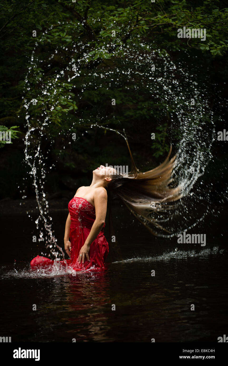 Fibonacci Spiral Water