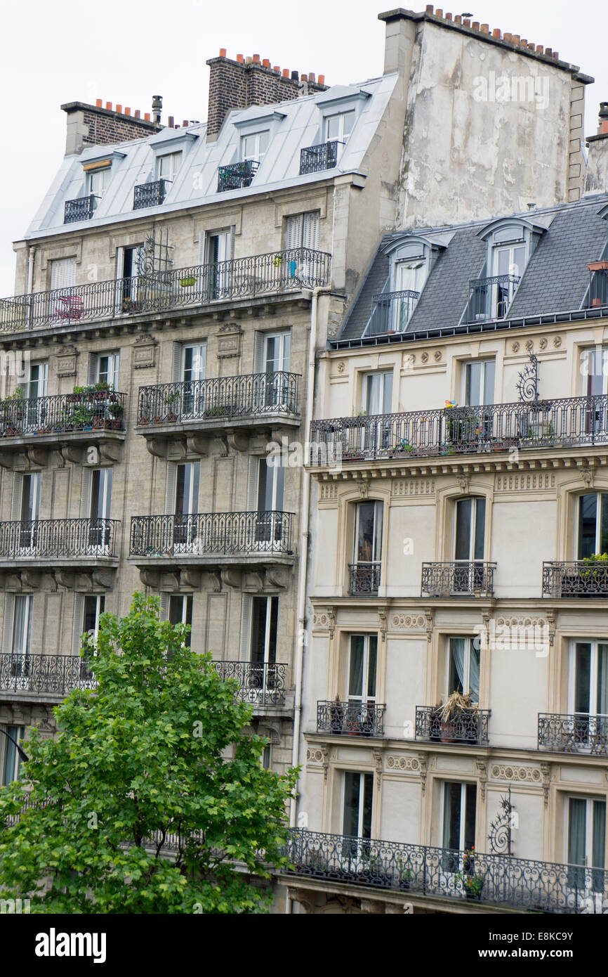 Traditional paris architecture hi-res stock photography and images - Alamy
