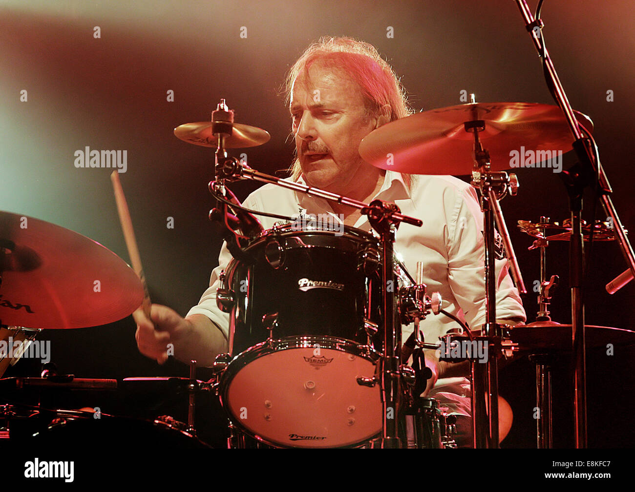 Status Quo performing live on stage on their 'Frantic Four' tour at ...