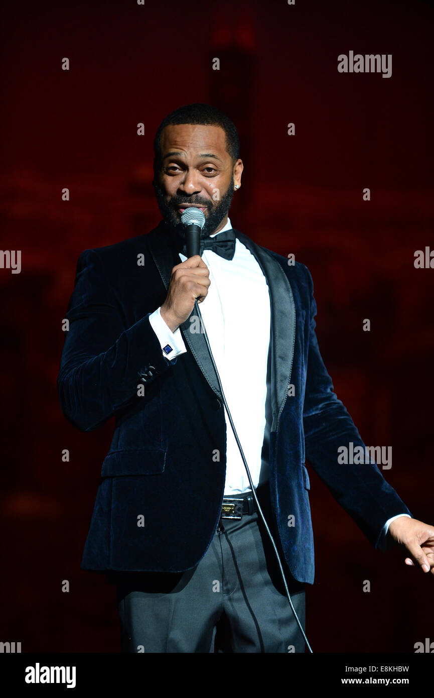 Mike Epps performs during the After Dark Tour at Fillmore Miami Beach ...