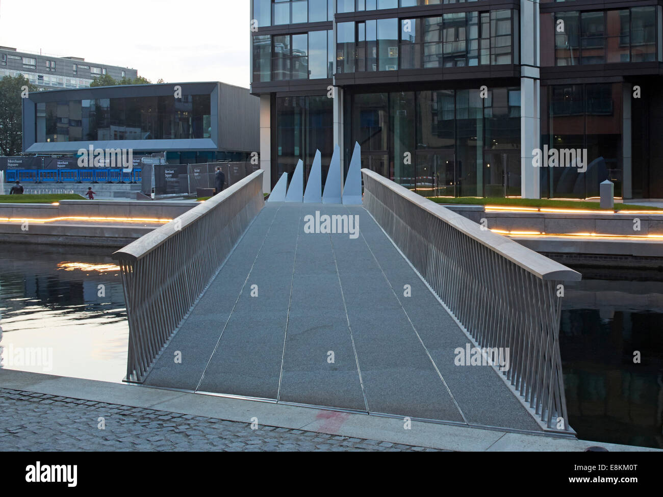 Merchant square footbridge hi-res stock photography and images - Alamy