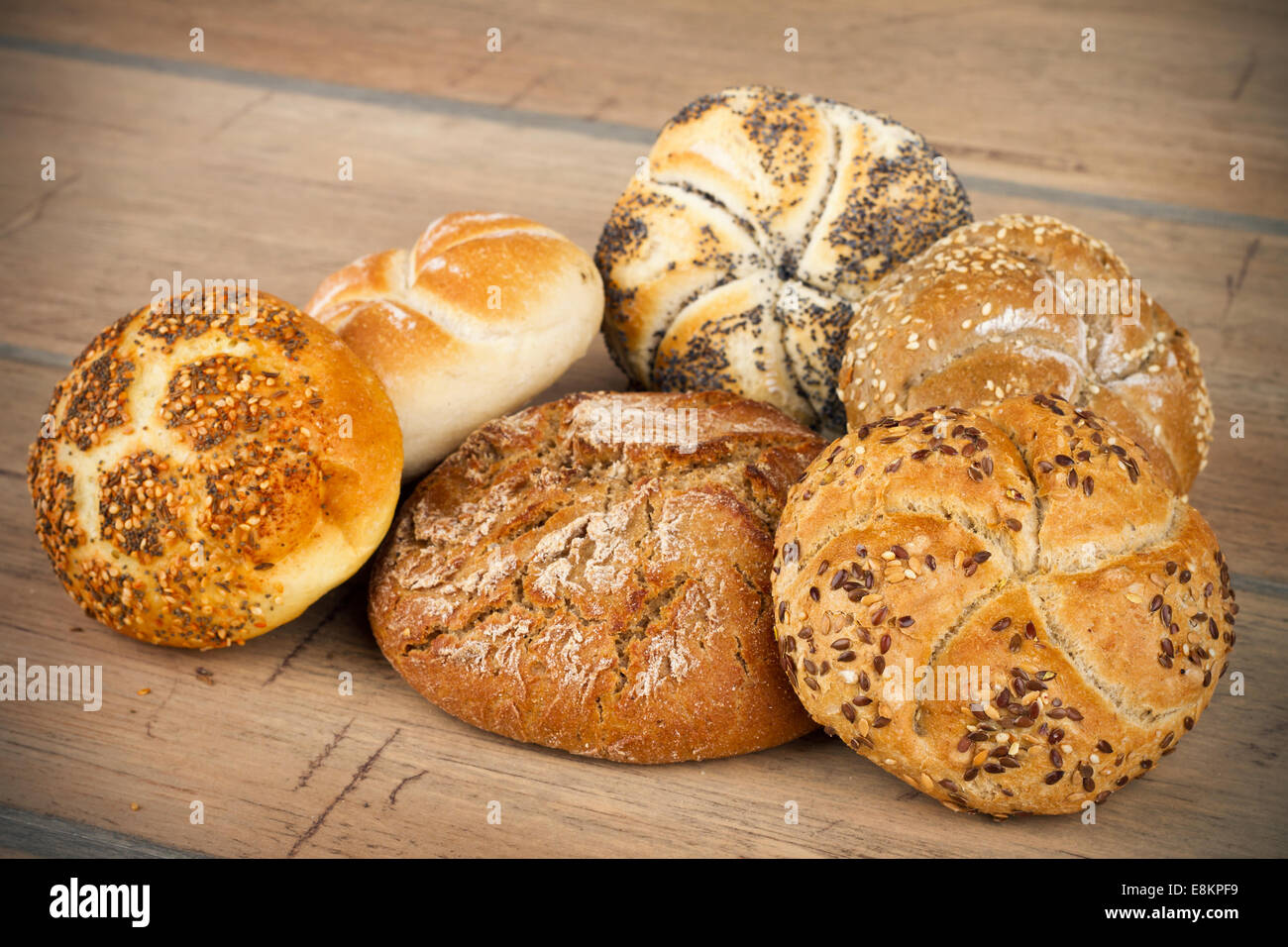 Group of bread rolls hi-res stock photography and images - Alamy