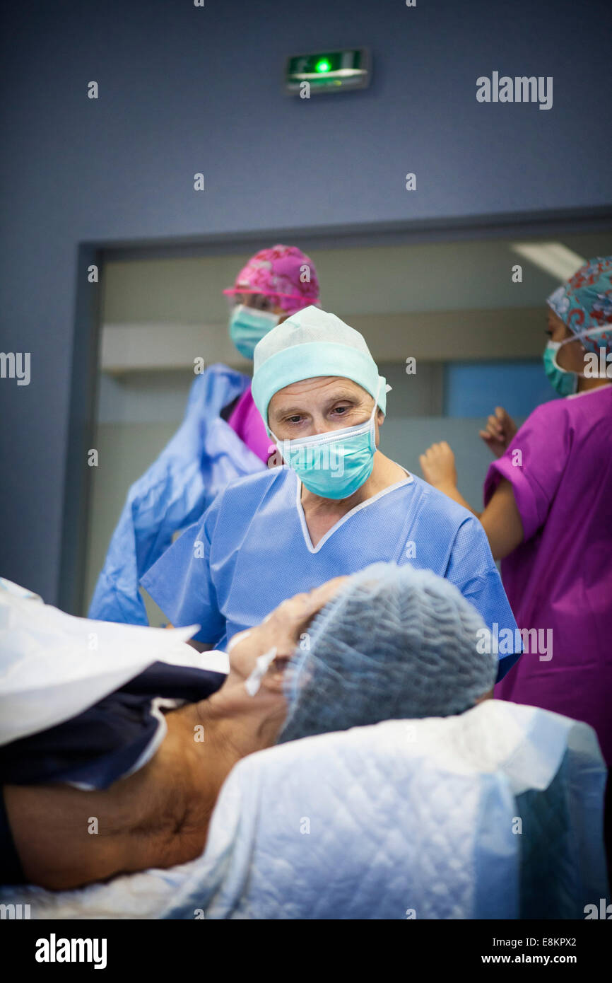 Reportage on practice of hypnosurgery Dr Perelmuter has been an ...