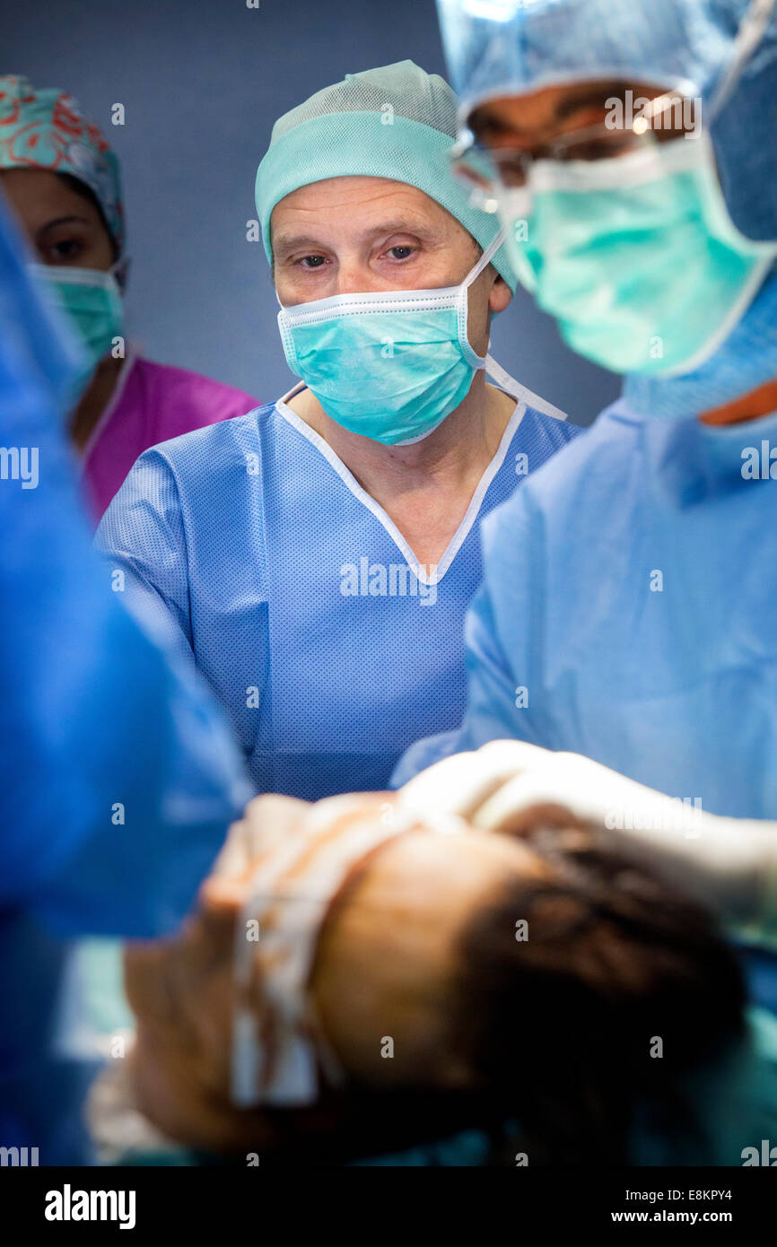 Reportage on practice of hypnosurgery Dr Perelmuter has been an ...