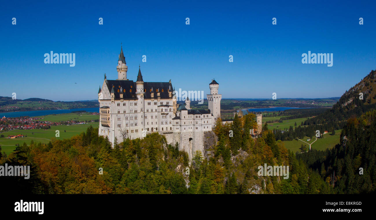 FUSSEN, GERMANY - October 09: Schloss Neuschwanstein, a castle in ...
