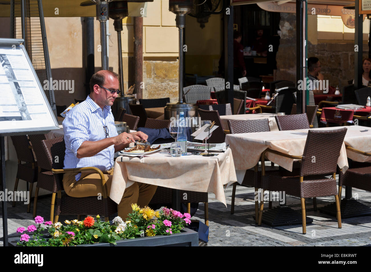Solo man sitting at diner hi-res stock photography and images - Alamy
