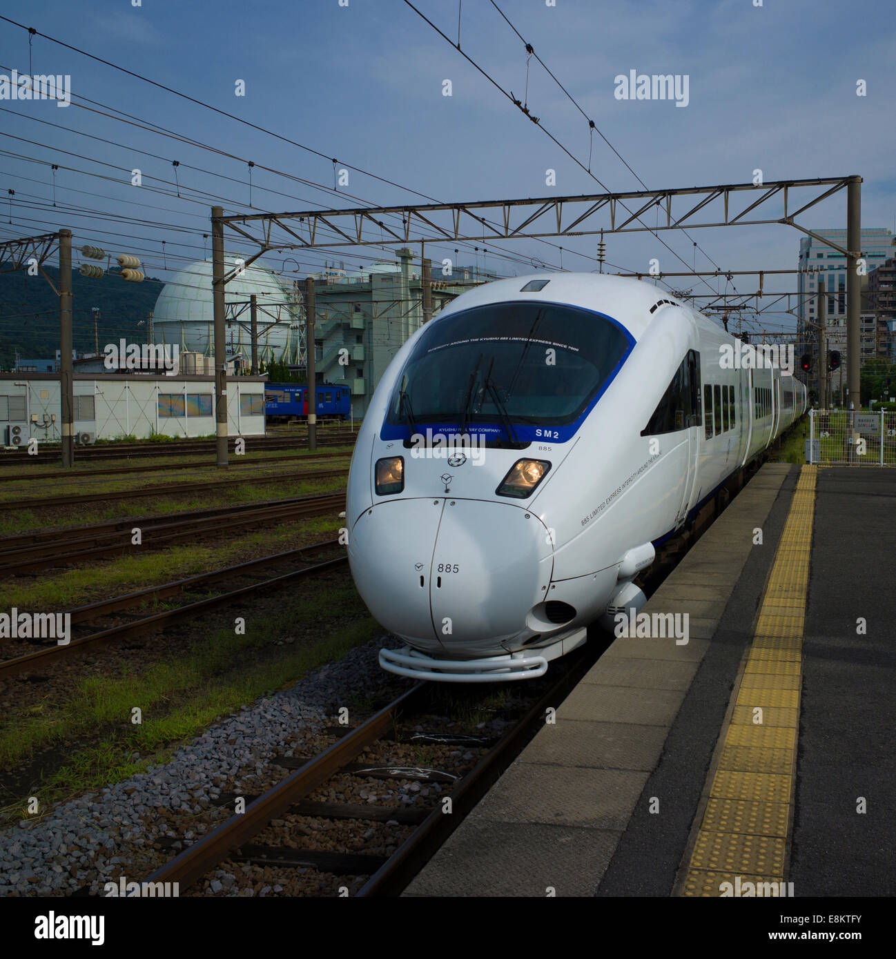 Japan railways hi-res stock photography and images - Alamy