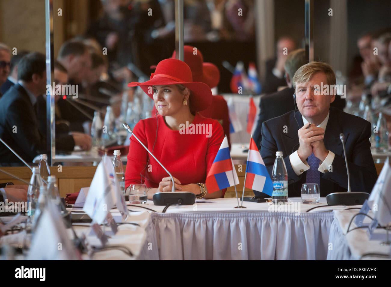 Dutch king Willem-Alexander and queen Maxima at a meeting with Russian ...
