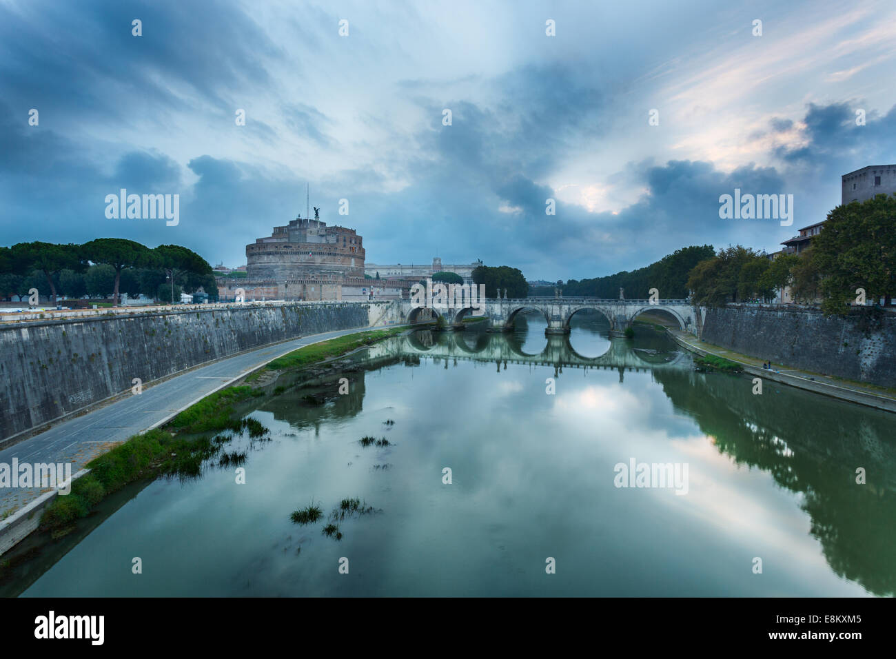 Castel life hi-res stock photography and images - Alamy