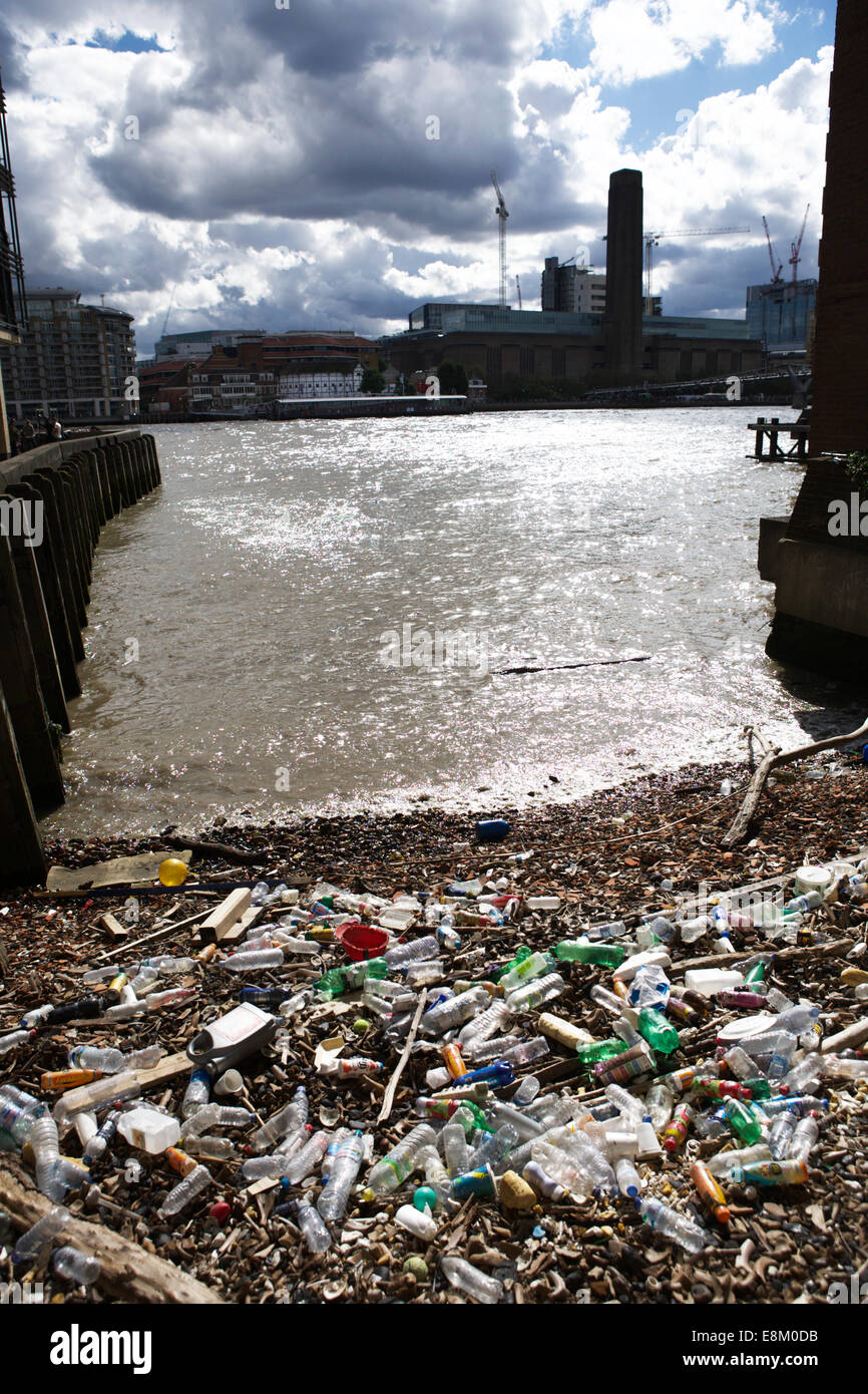 River Thames Pollution