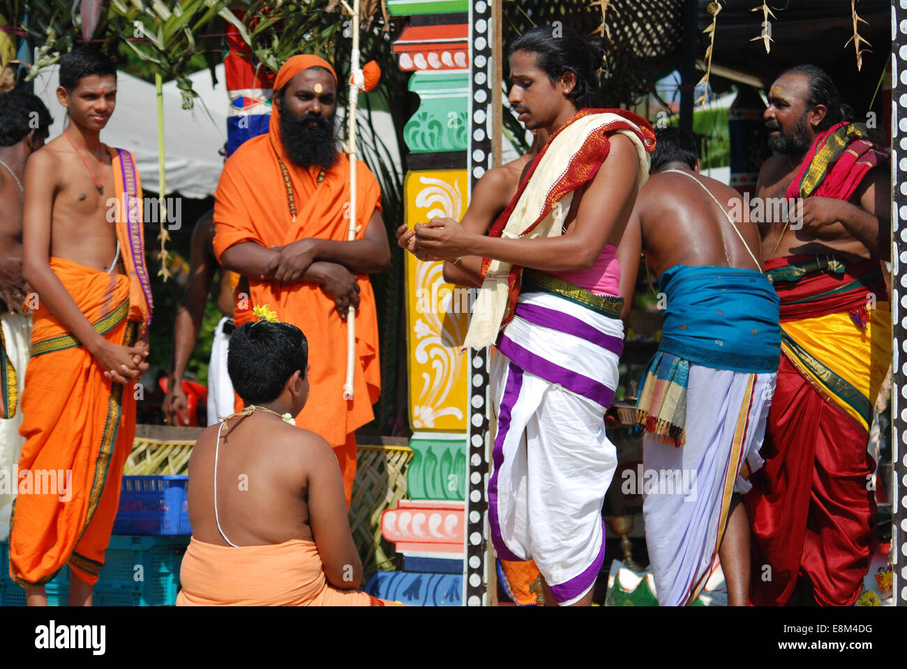 Priests robes hi-res stock photography and images - Alamy