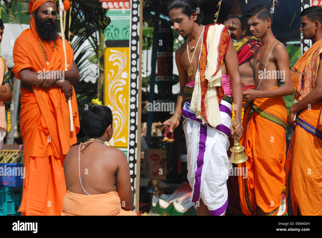 Priests robes hi-res stock photography and images - Alamy