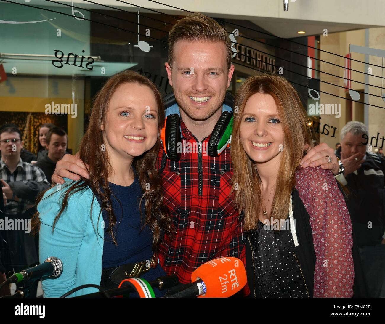 Former Emmerdale & Coronation Street actress Vicky Binns joins Nicky ...