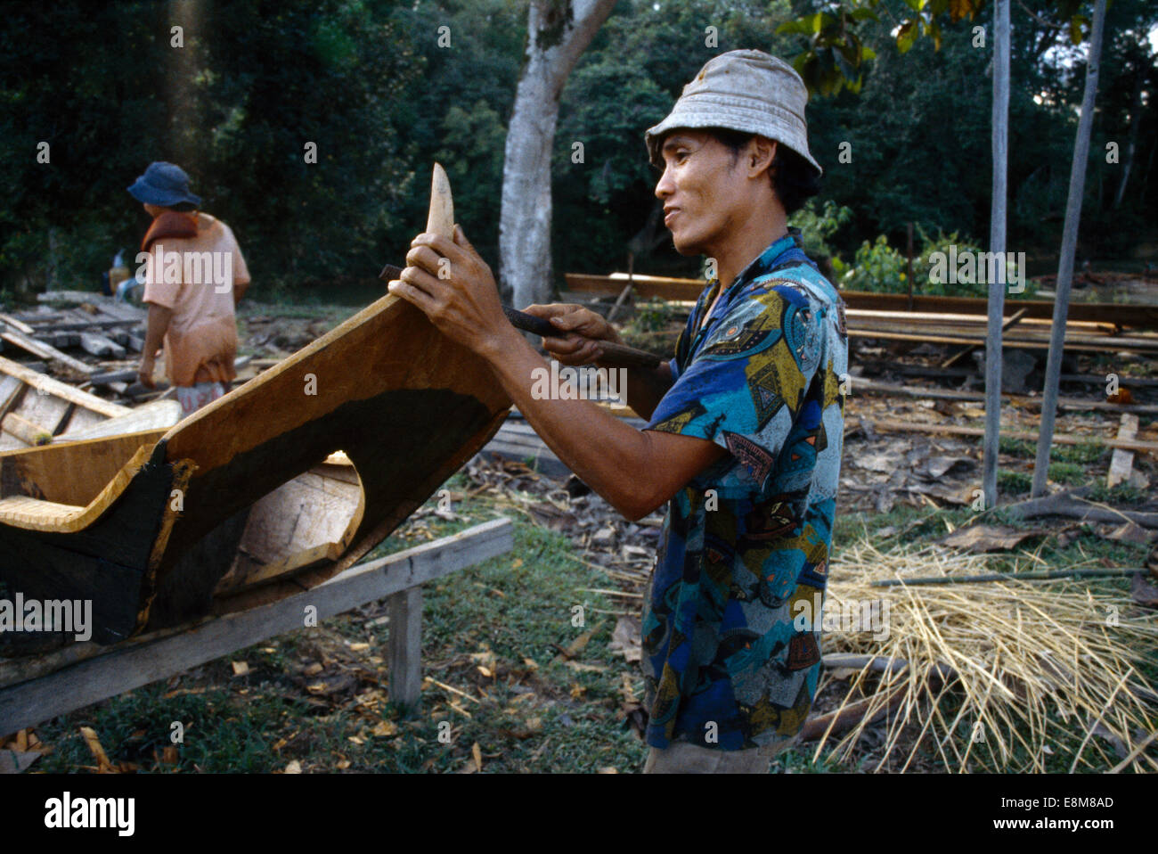 Sarawak Malaysia Village Life Iban Boat Building Stock Photo - Alamy