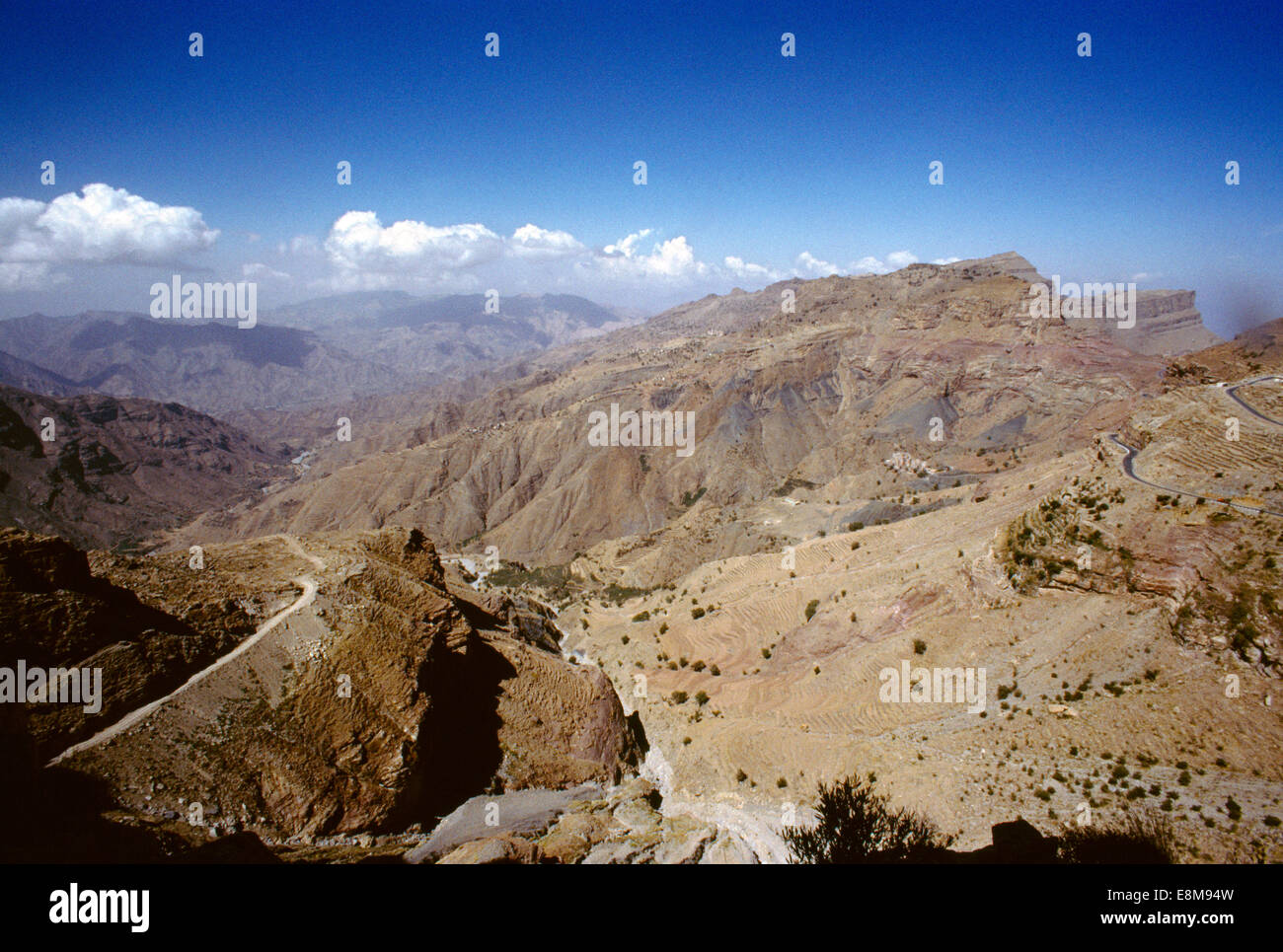 Yemen Damer To Taiz Landscape Stock Photo - Alamy