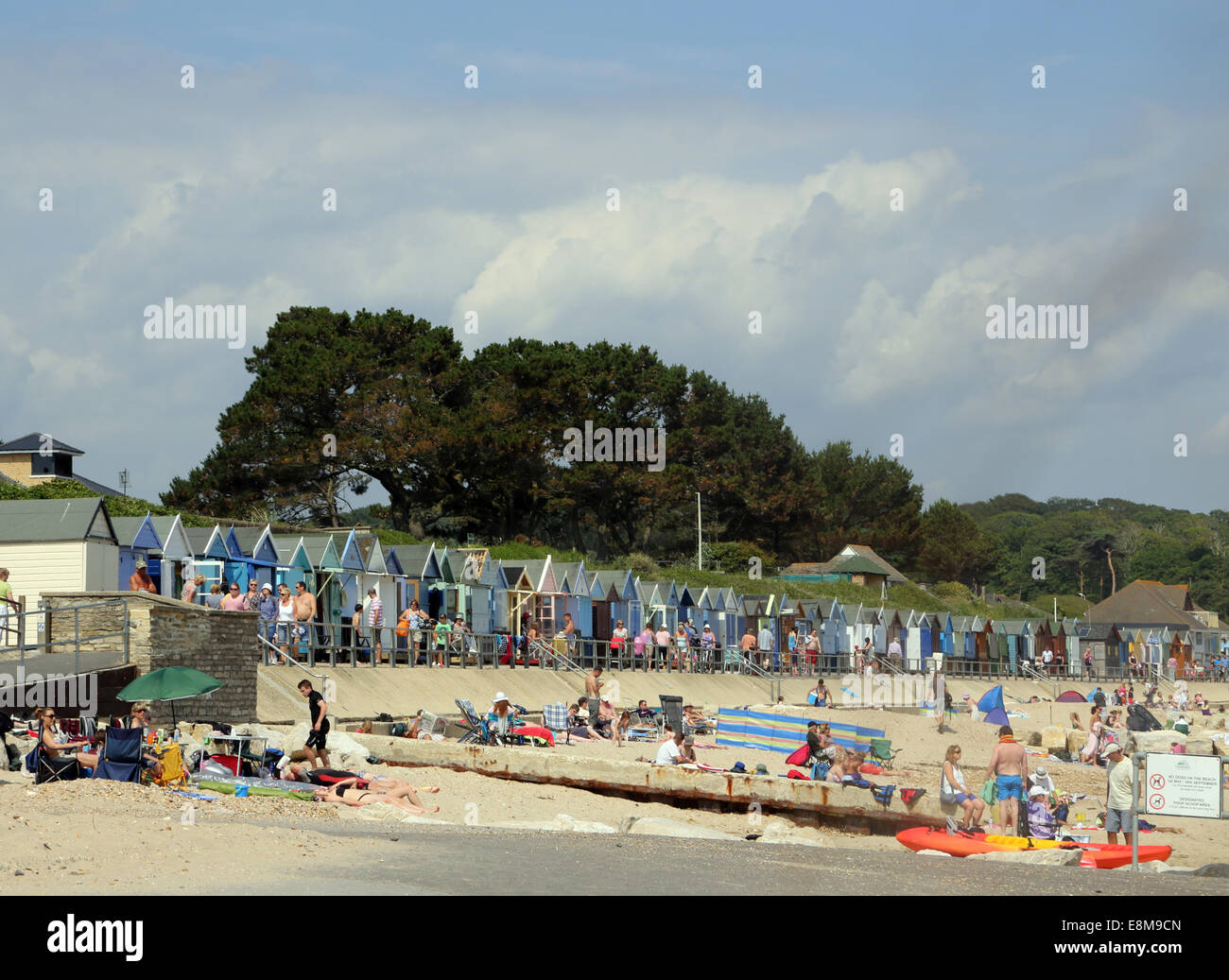 People On Avon Beach Mudeford Dorset England Stock Photo - Alamy