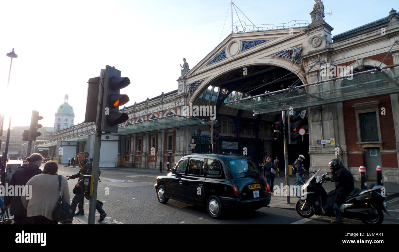 Long lane london hi-res stock photography and images - Alamy