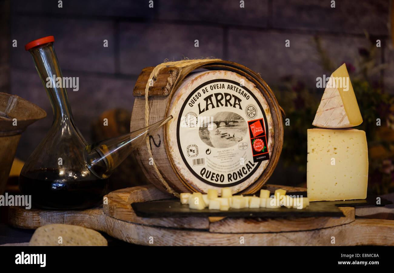 Roncal cheese hi-res stock photography and images - Alamy
