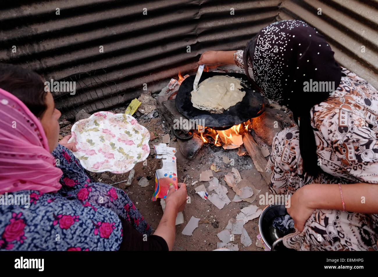 Iraqi Flat Bread High Resolution Stock Photography and Images - Alamy