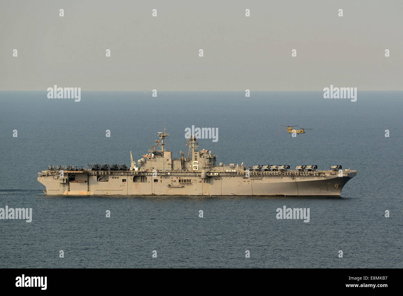 East China Sea, April 11, 2014 - A CH-47F Chinook tandem rotor heavy ...