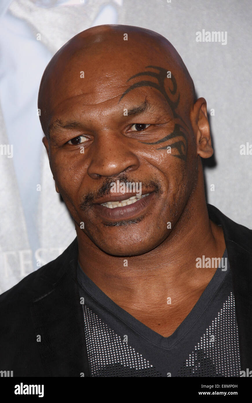 Draft Day Los Angeles Premiere At Regency Village Theatre Featuring ...