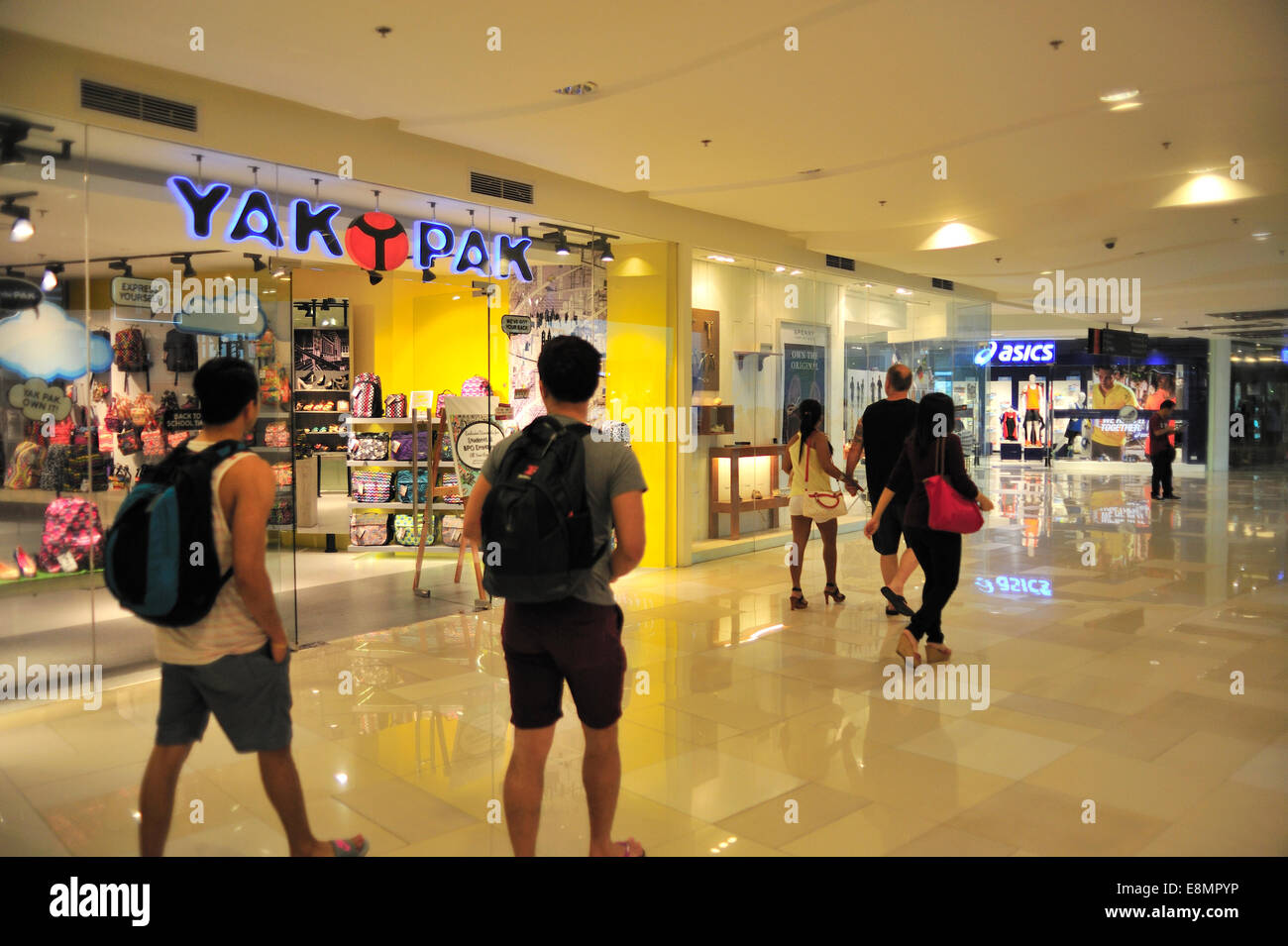 Shoppers in new Ayala Center extension Cebu City Philippines Stock ...