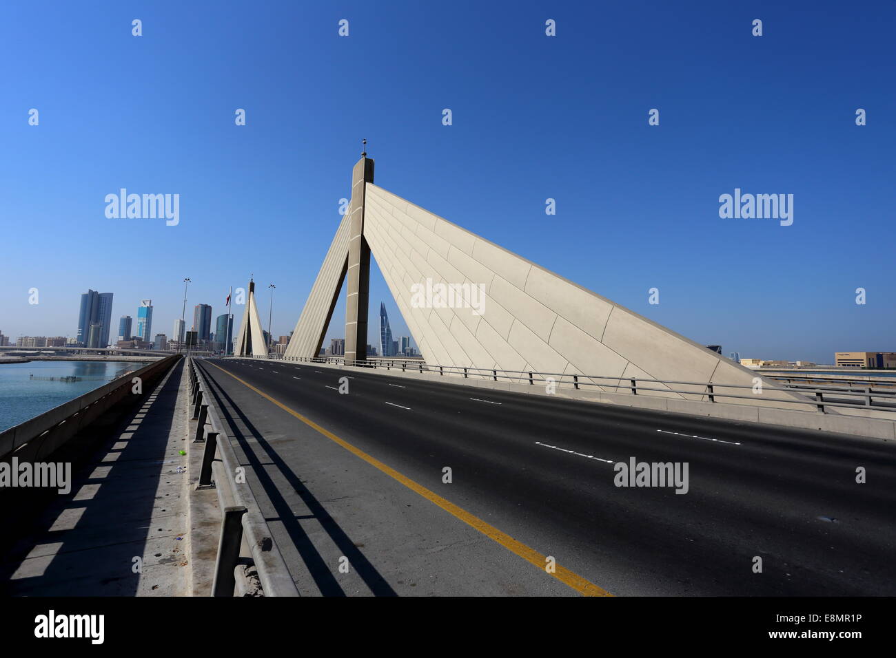 The Sheikh Isa bin Salman Causeway with the World Trade Centre building ...