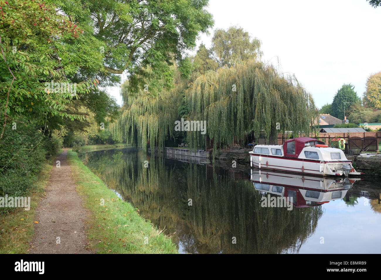 early morning sun on the river soar Stock Photo - Alamy