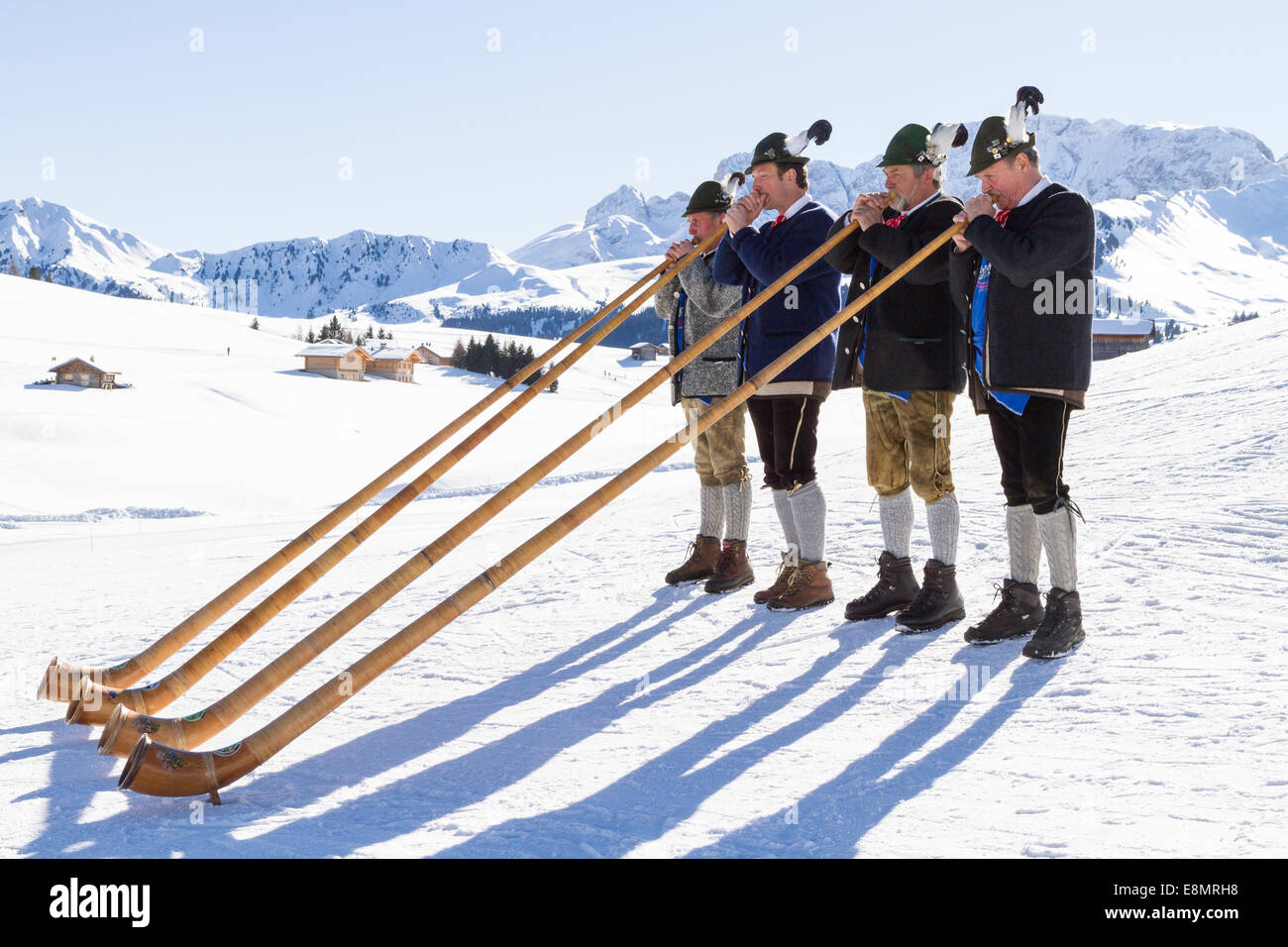Alphorn hi-res stock photography and images - Alamy