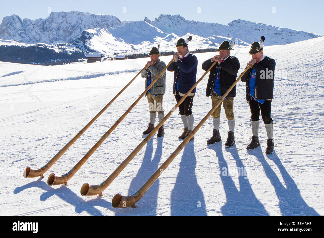 Alphorn hi-res stock photography and images - Alamy