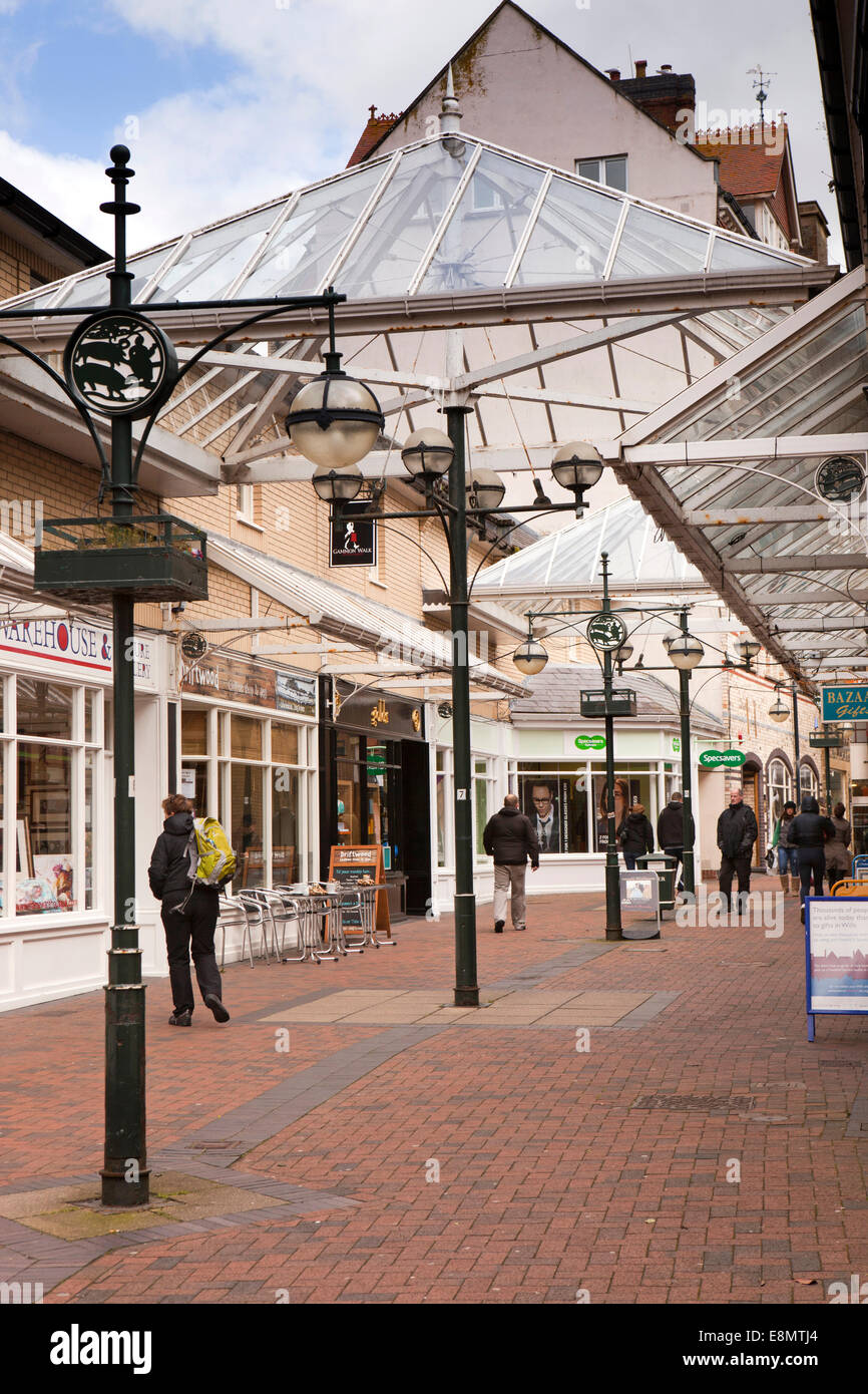 Barnstaple town centre hi-res stock photography and images - Alamy