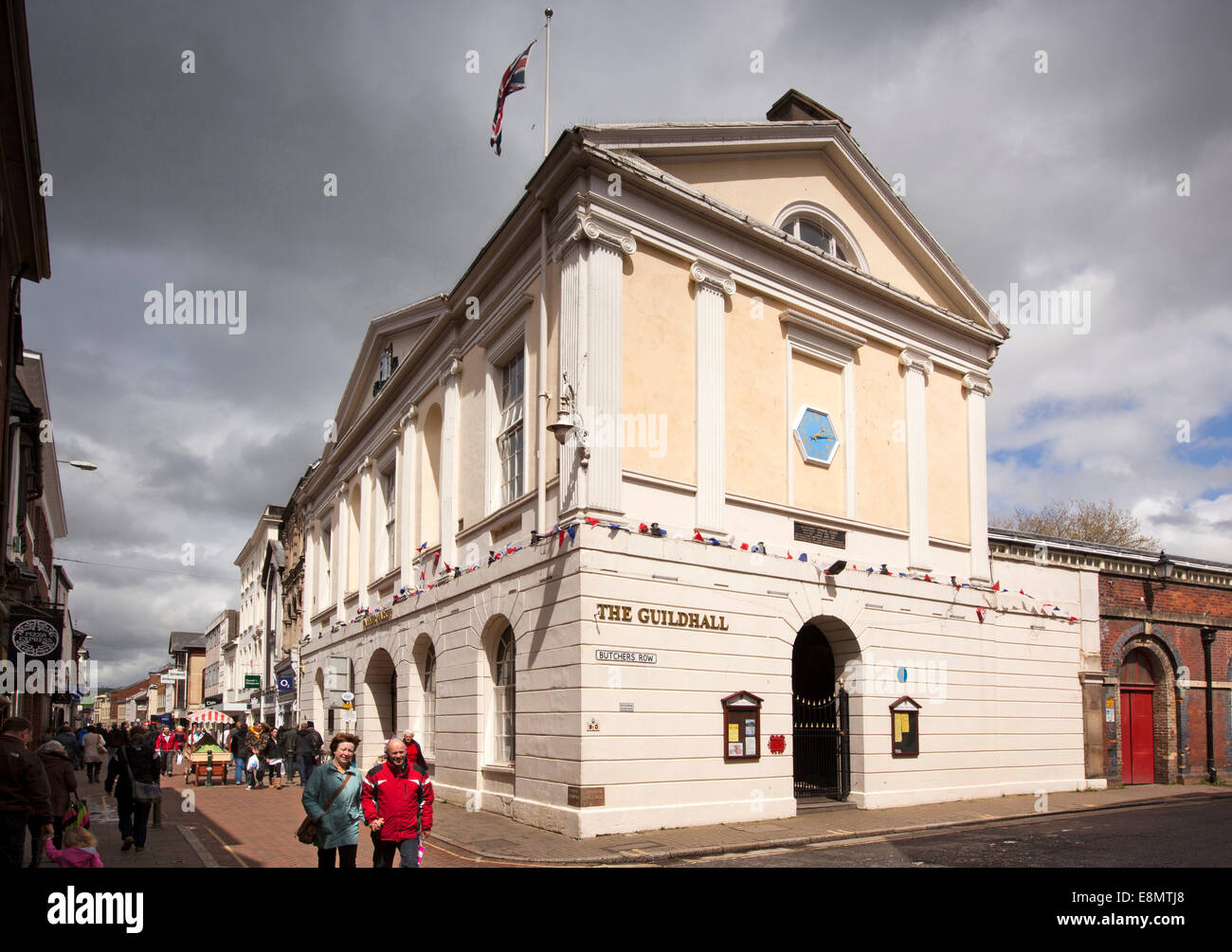 UK, England, Devon, Barnstaple, High Street, the Guildhall entrance to ...