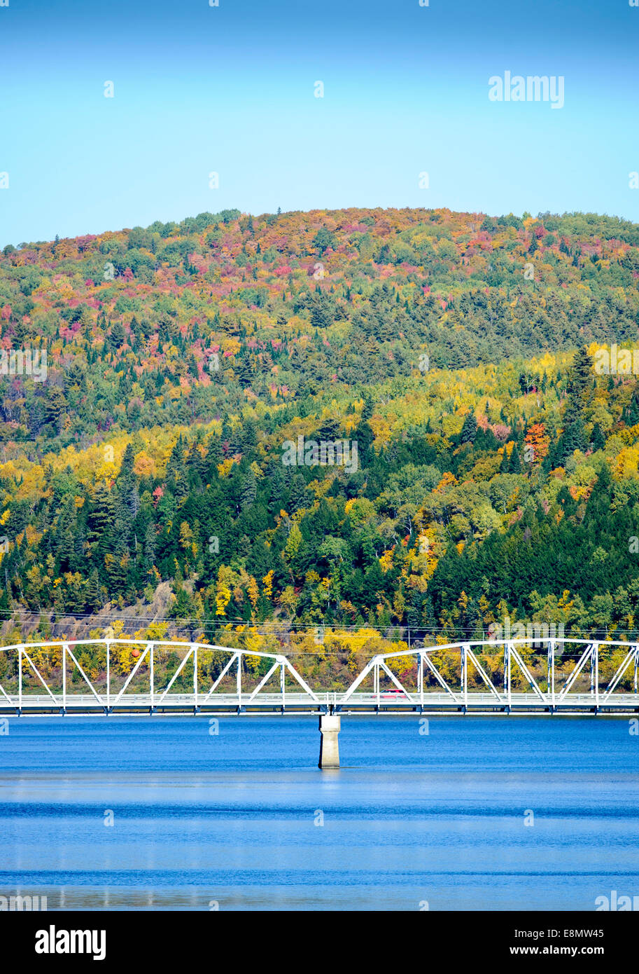 Perth andover bridge hi-res stock photography and images - Alamy