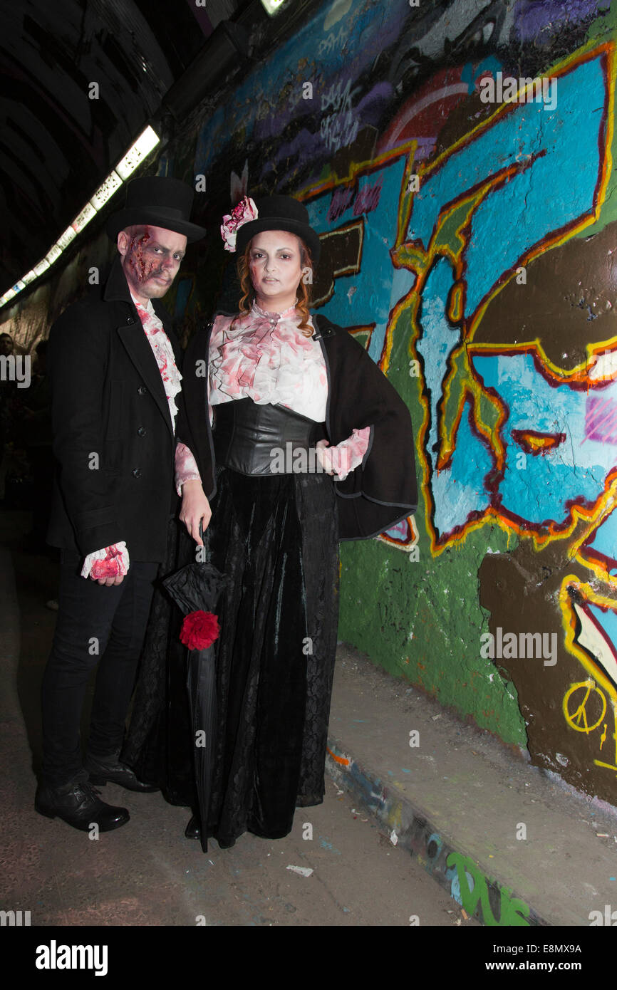 Zombie setting hi-res stock photography and images - Alamy