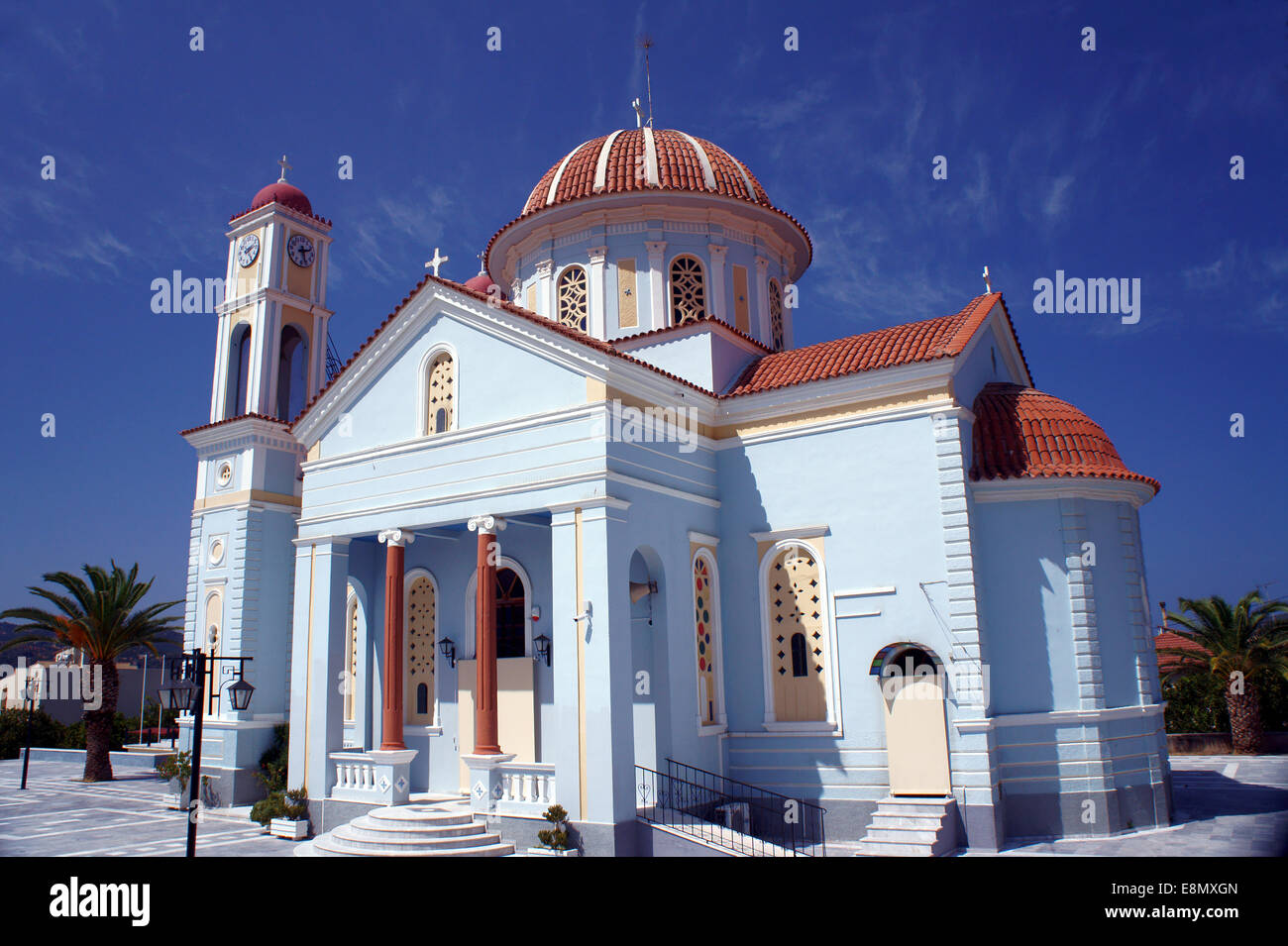Orthodox church island crete hi-res stock photography and images - Alamy