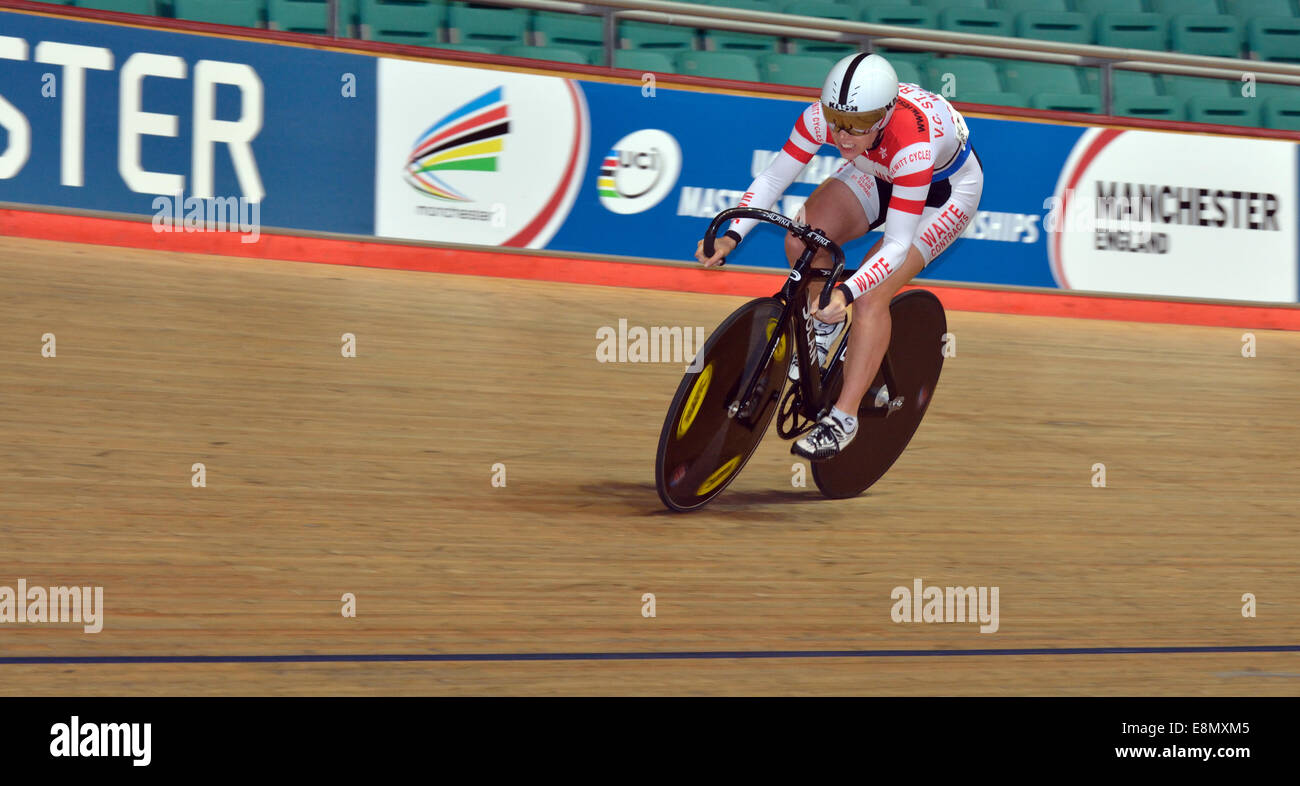 Velodrome Manchester, UK 11th October 2014 Madeline Moore (GB)won the ...