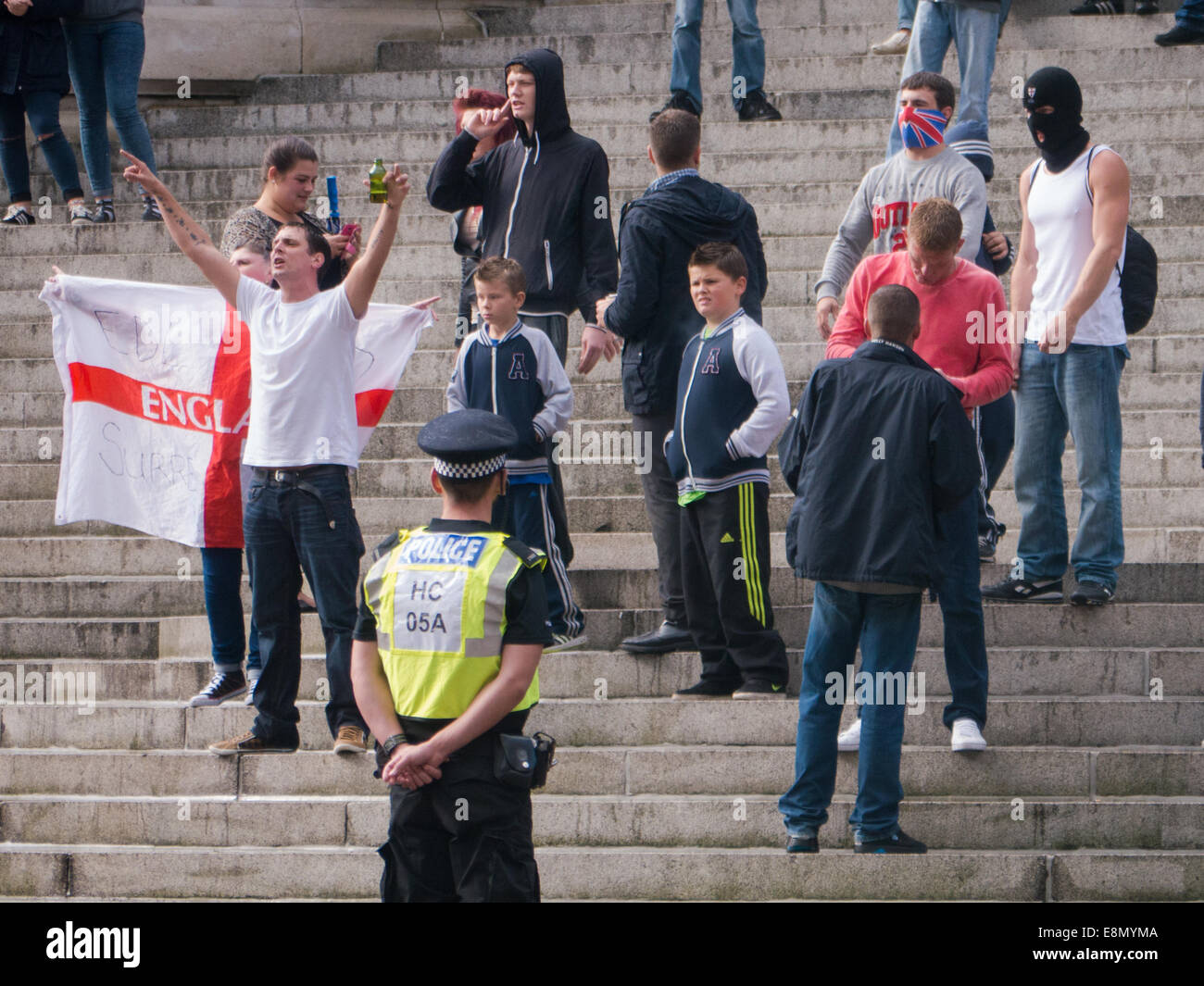 Members Edl English Defence League Stock Photos & Members Edl English ...