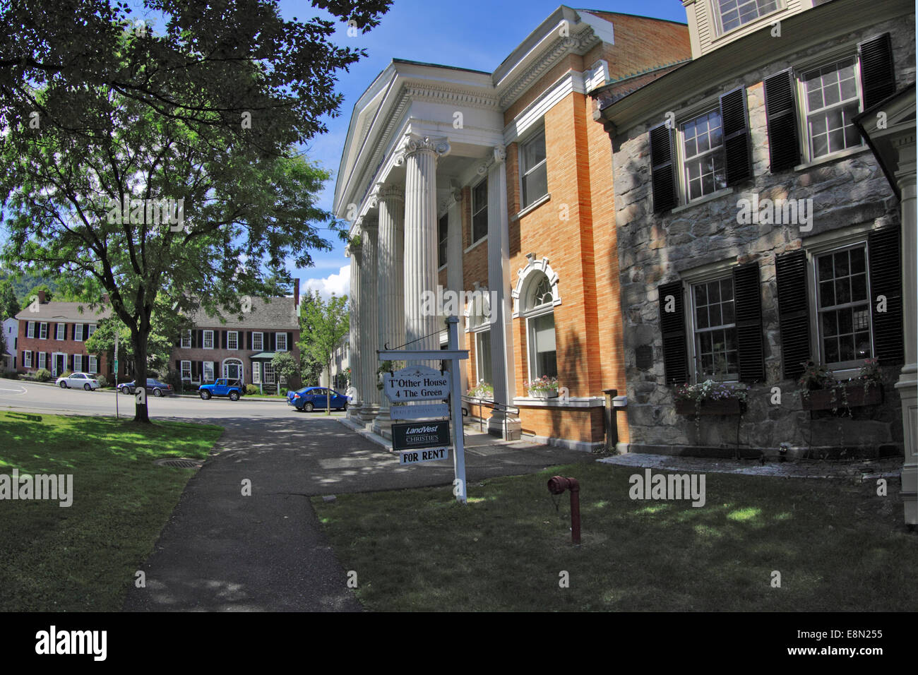 Woodstock village hi-res stock photography and images - Alamy