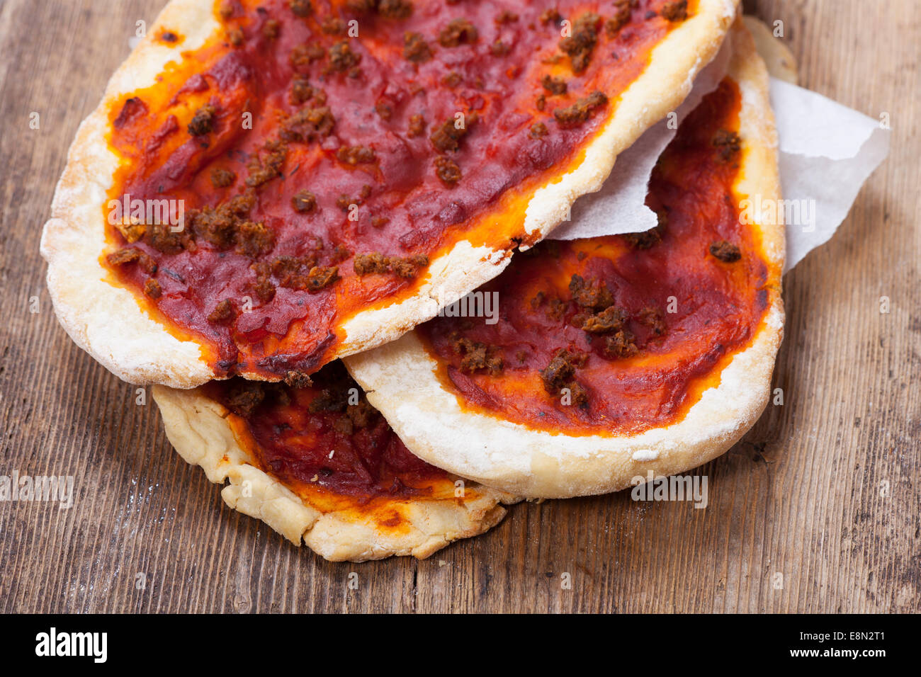 Lahmacun pizza hi-res stock photography and images - Alamy
