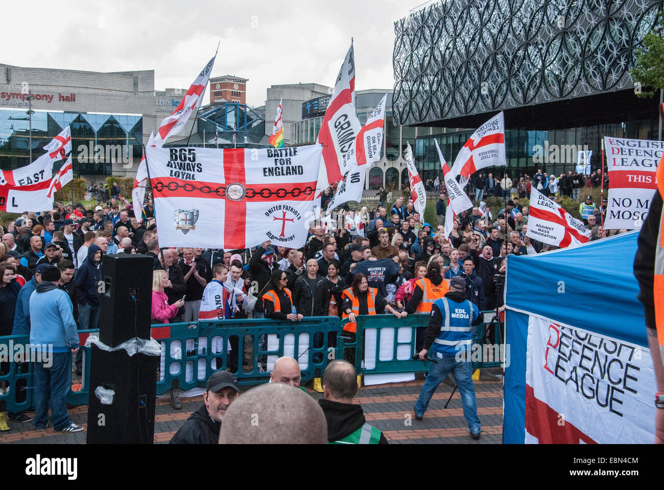 Birmingham edl riot police demonstration hi-res stock photography and ...