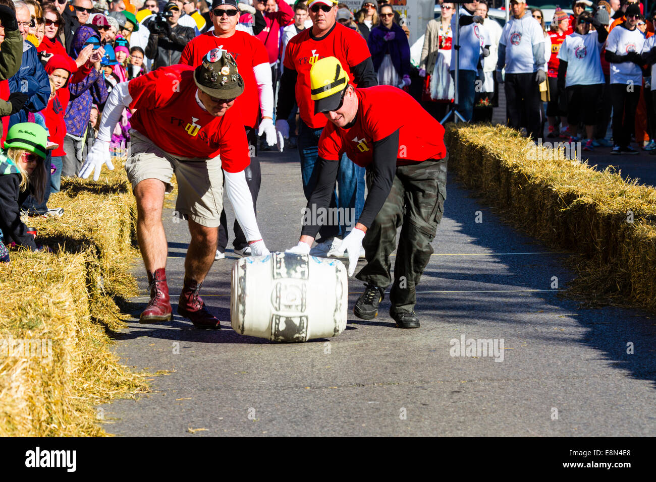 Beer barrel race hi-res stock photography and images - Alamy