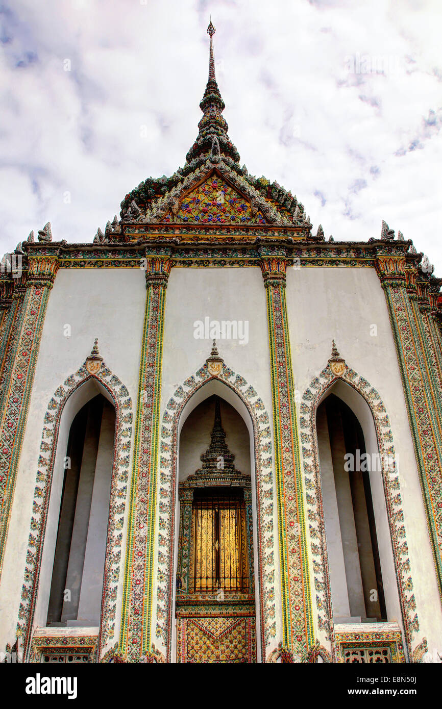 Bangkok architecture hi-res stock photography and images - Alamy