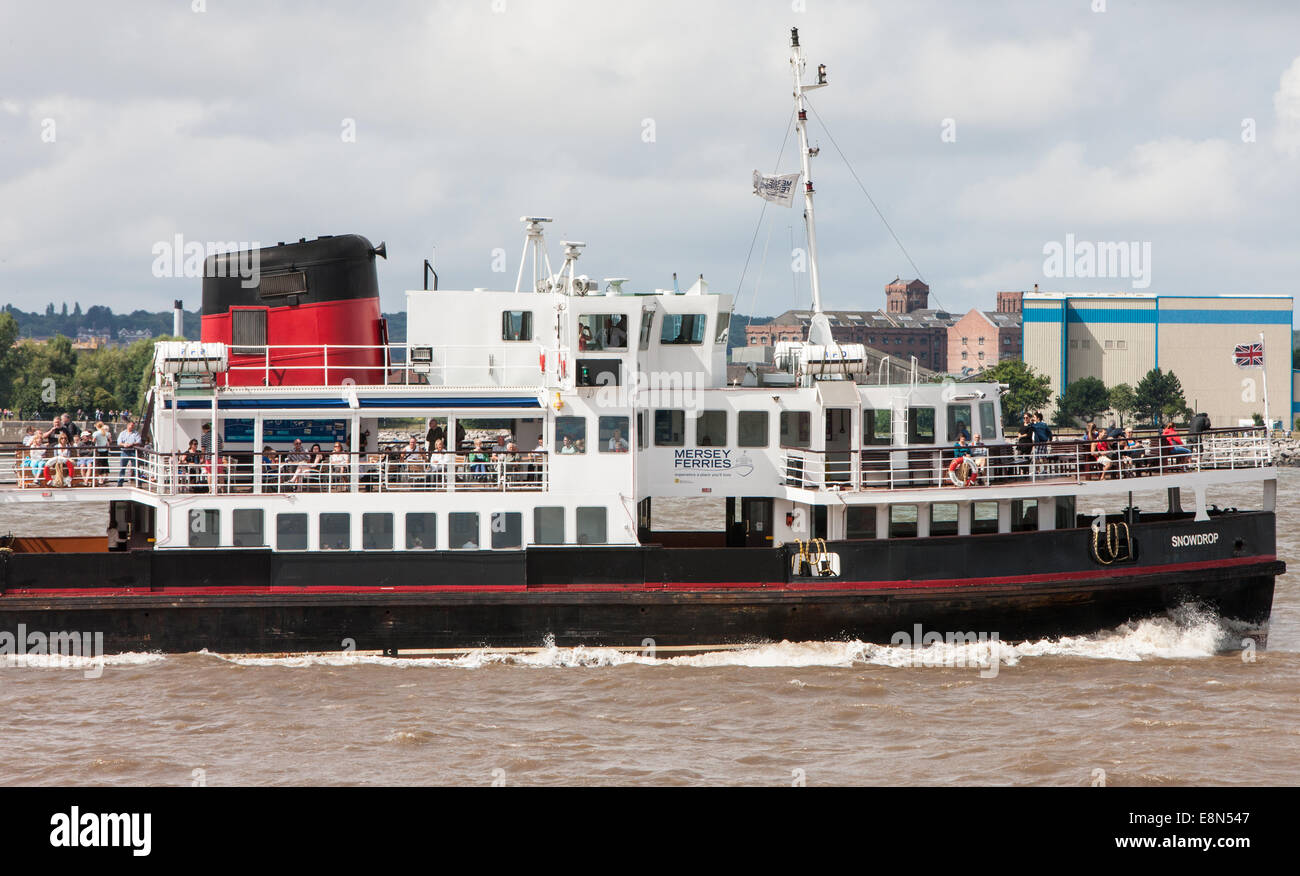 Mersey ferry boats hi-res stock photography and images - Alamy