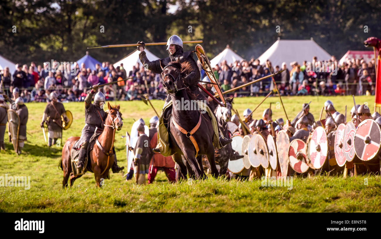 Battle, East Sussex, UK. 11th Oct, 2014. The Battle of Hastings re ...