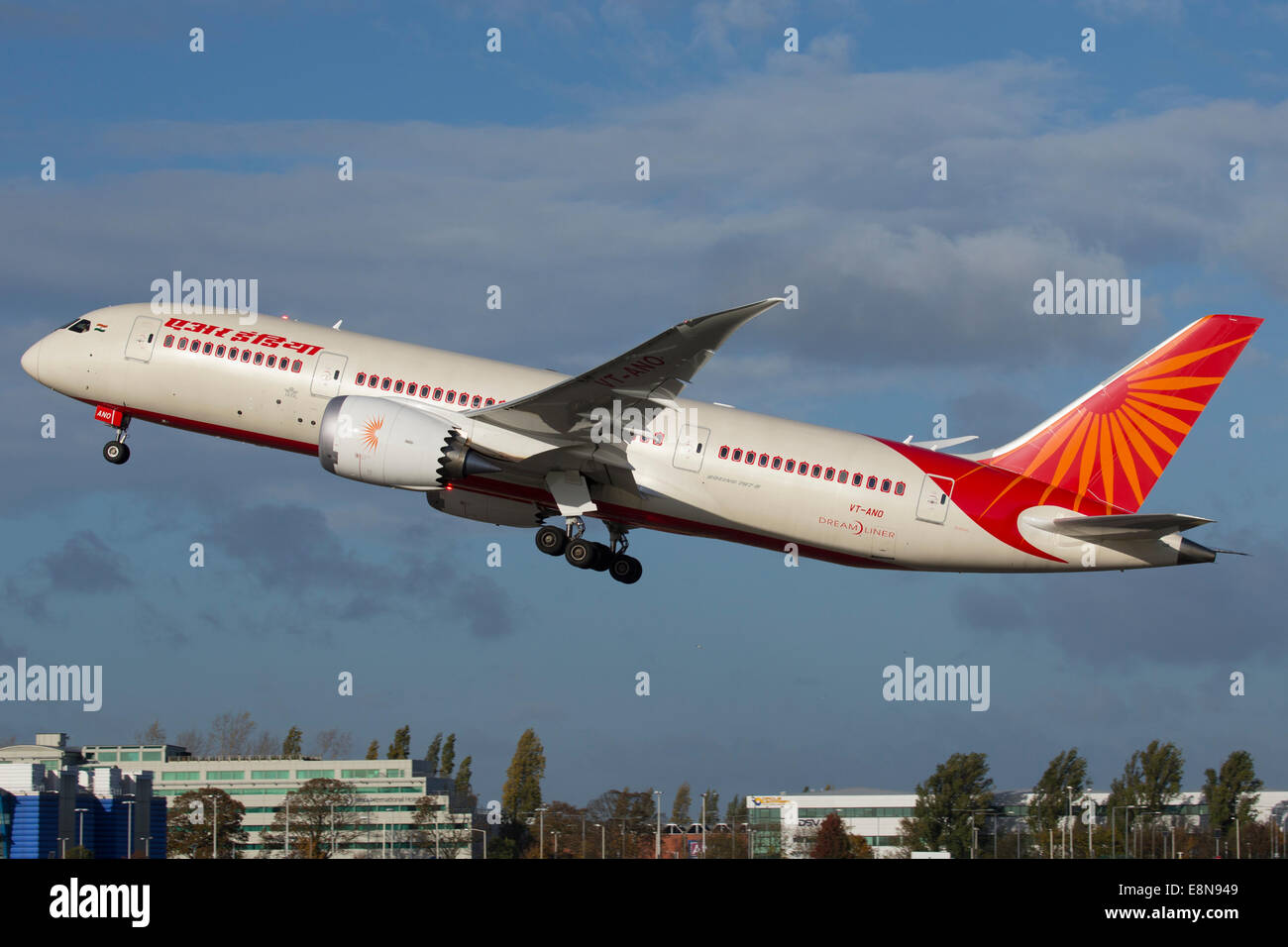 Air India Boeing 787 Dreamliner Stock Photo - Alamy