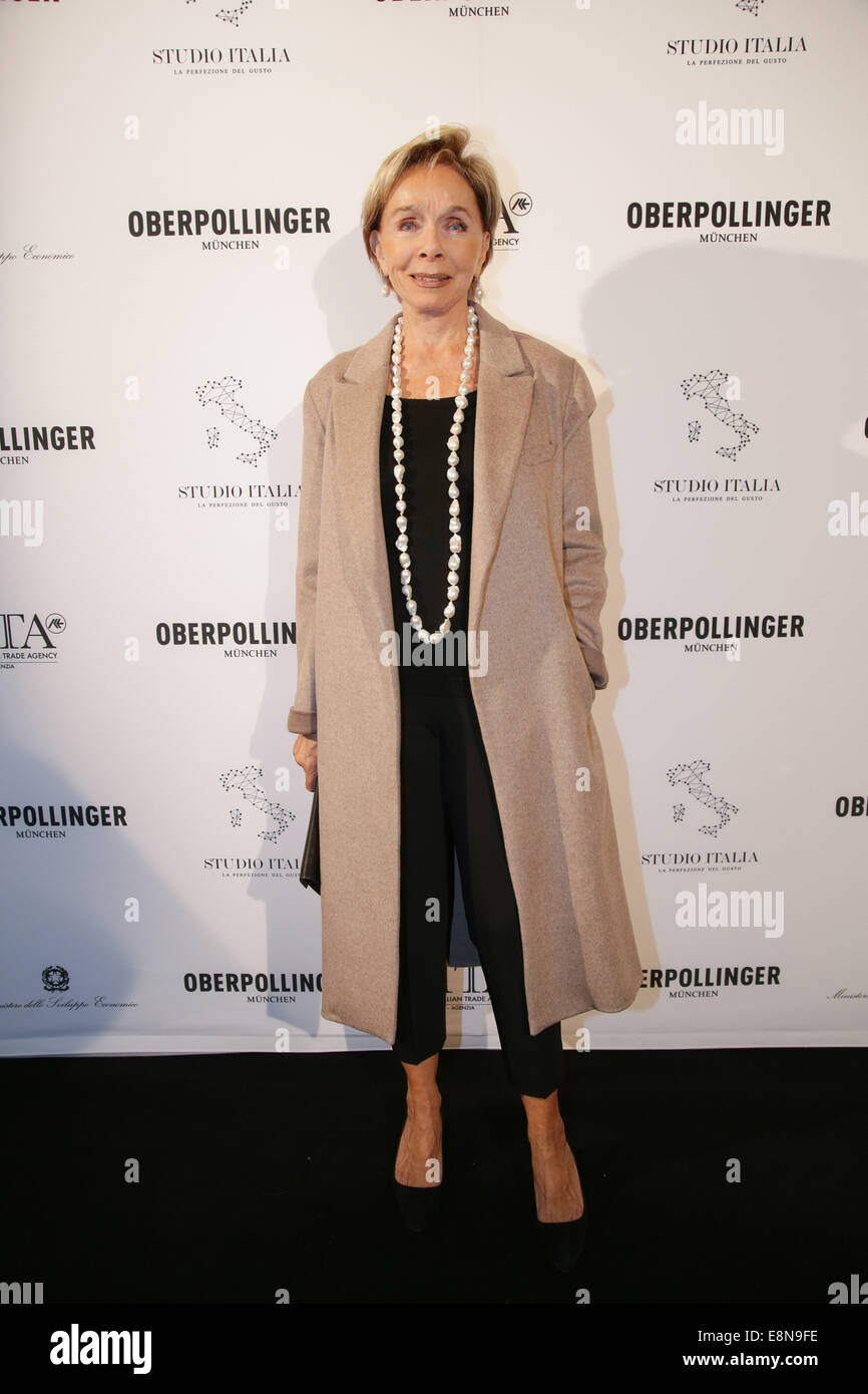 Monika peitsch hi-res stock photography and images - Alamy