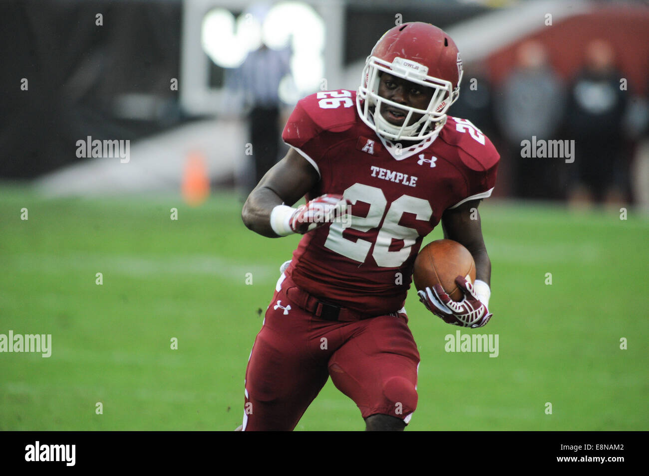Philadelphia, Pennsylvania, USA. 11th Oct, 2014. Temple's RB. JAMIE ...