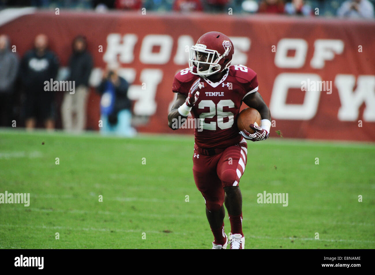 Philadelphia, Pennsylvania, USA. 11th Oct, 2014. Temple's RB. JAMIE ...