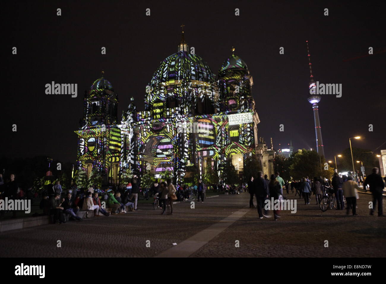 The Berliner Dom illuminated. Berlin's world famous sights and ...