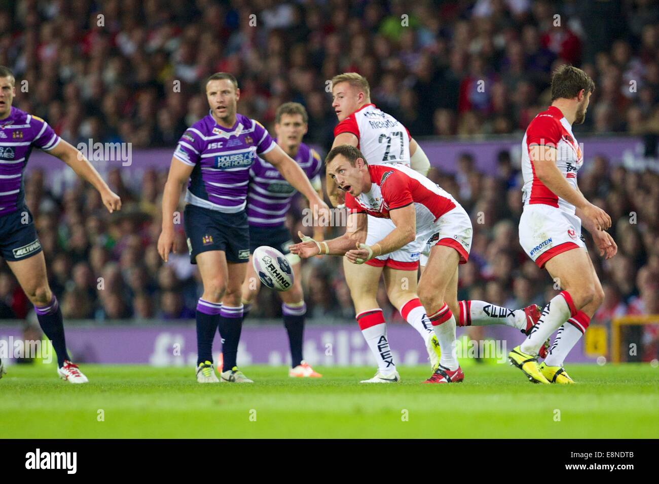 Manchester, UK. 11th Oct, 2014. Rugby League Grand Final. Wigan ...